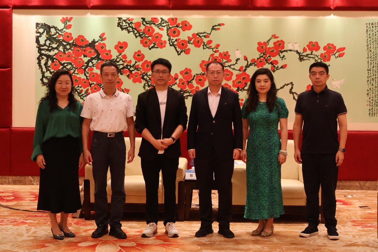 Canton Chamber of Commerce in New Zealand Visits GDUFS-GDUFS